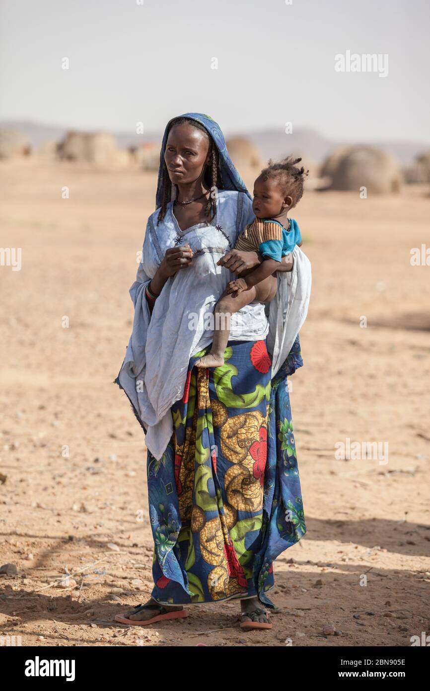 Agadez, Niger. African family Djerba tribe in traditional colorful ...