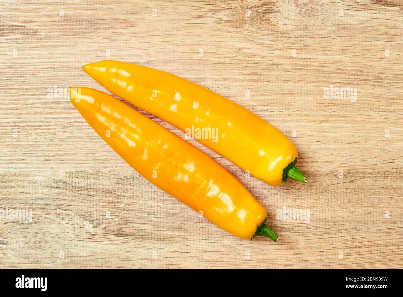 Yellow pods hi-res stock photography and images - Alamy