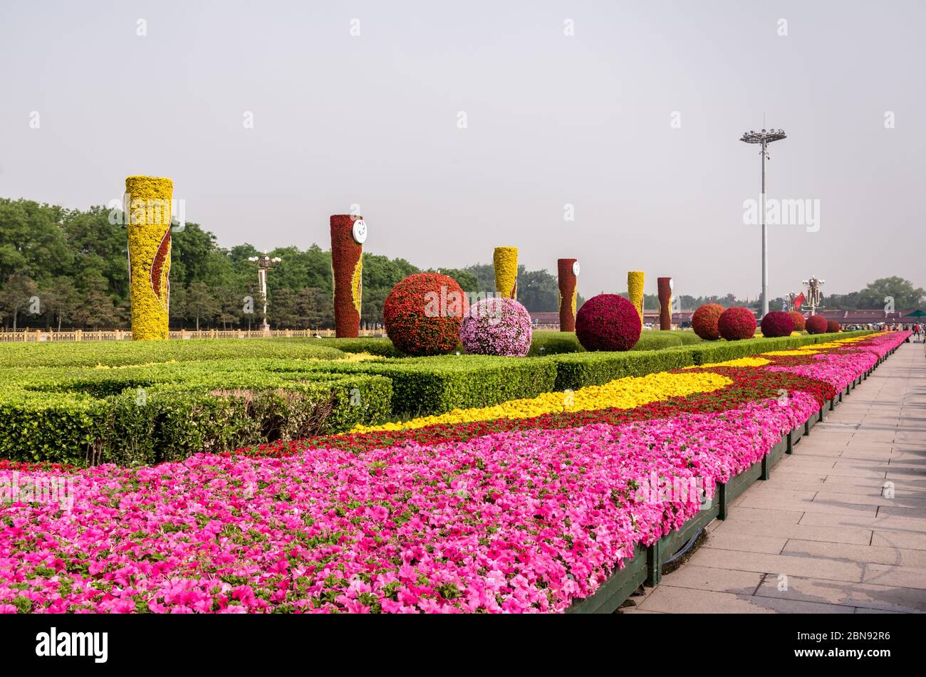 Flower Display, Tiananmen Square, Beijing Stock Photo - Alamy