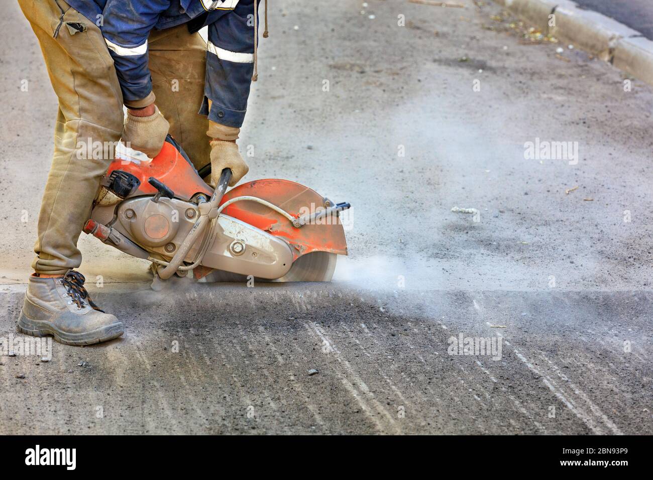 Concrete cutter hi-res stock photography and images - Alamy