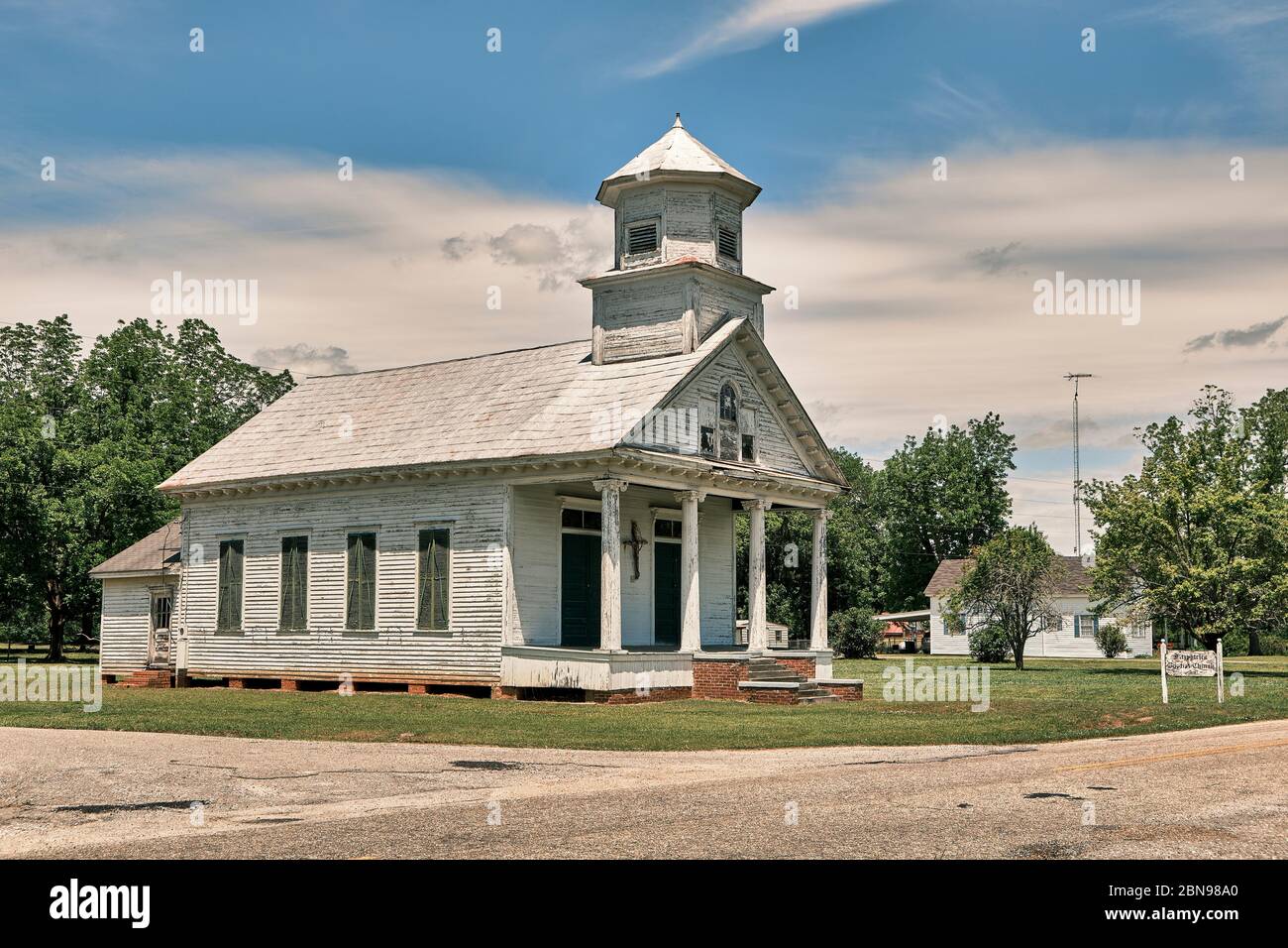 Baptist church doors hi-res stock photography and images - Alamy