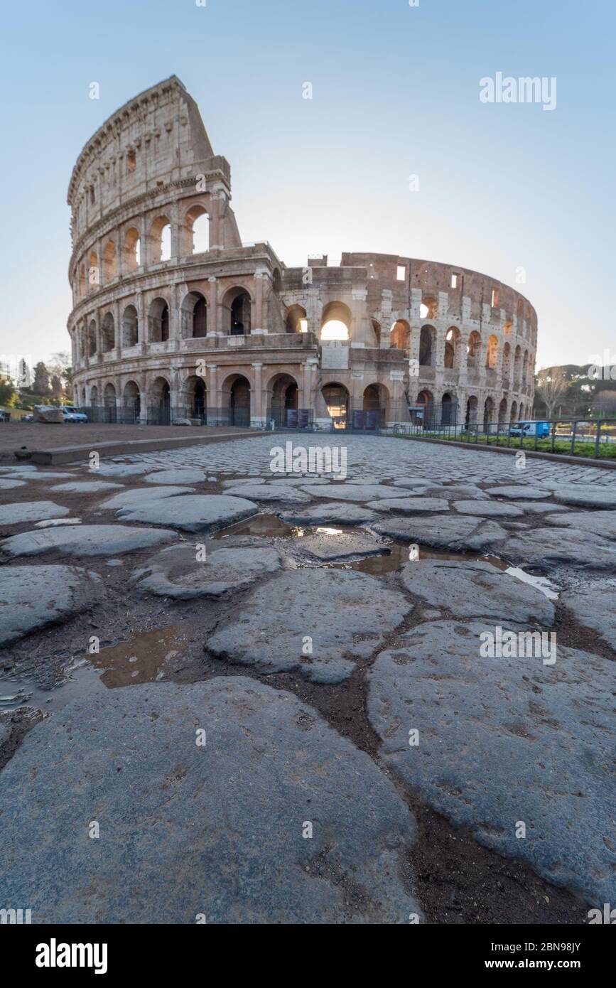 Italian coliseum hi-res stock photography and images - Alamy