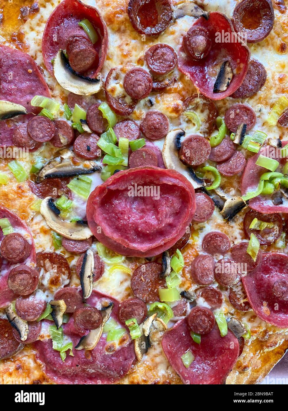 homemade pizza close-up raw and ready-made Stock Photo - Alamy