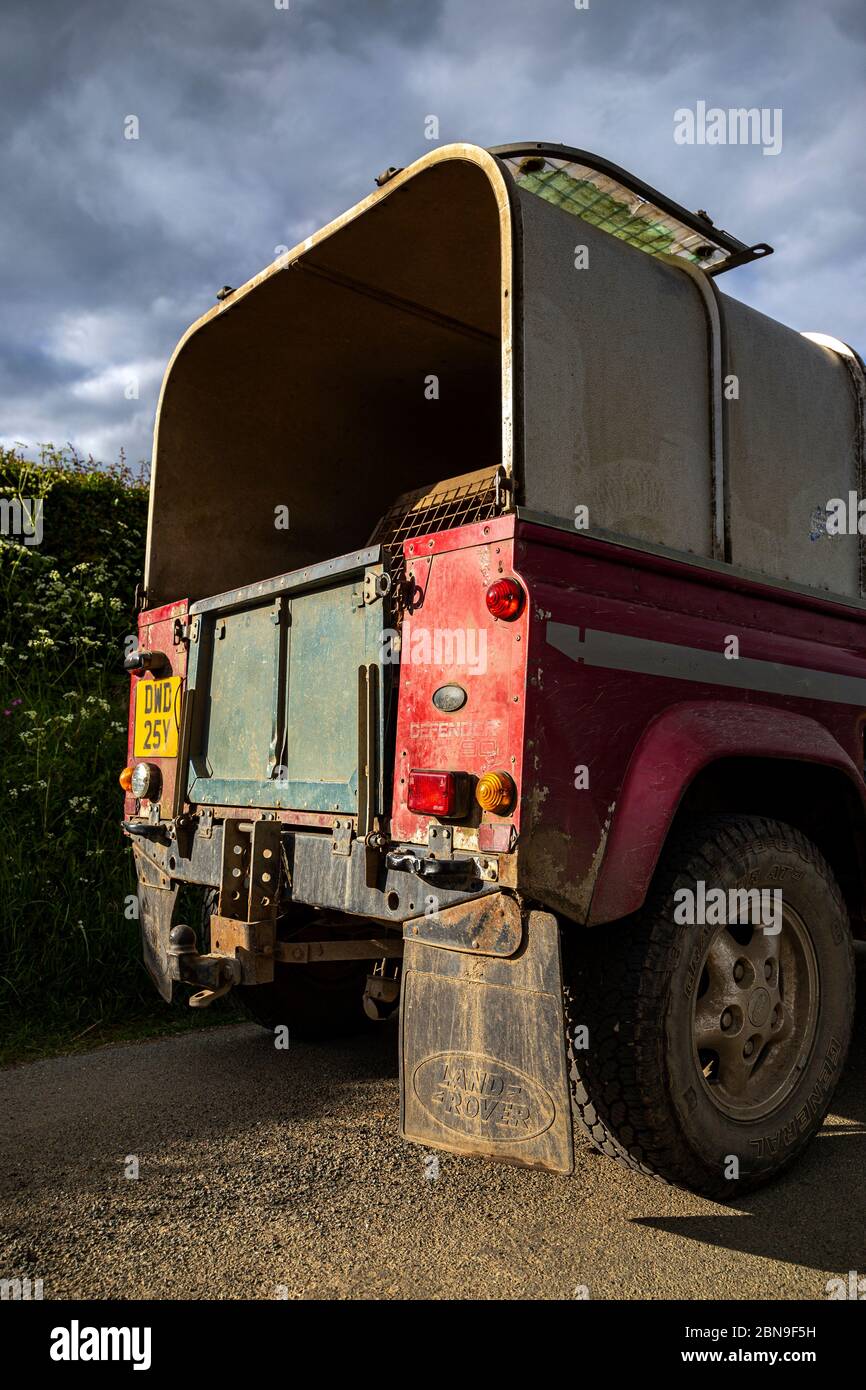 Land Rover in rural lane, Rear View, Car, Logo, Off-Road Vehicle ...