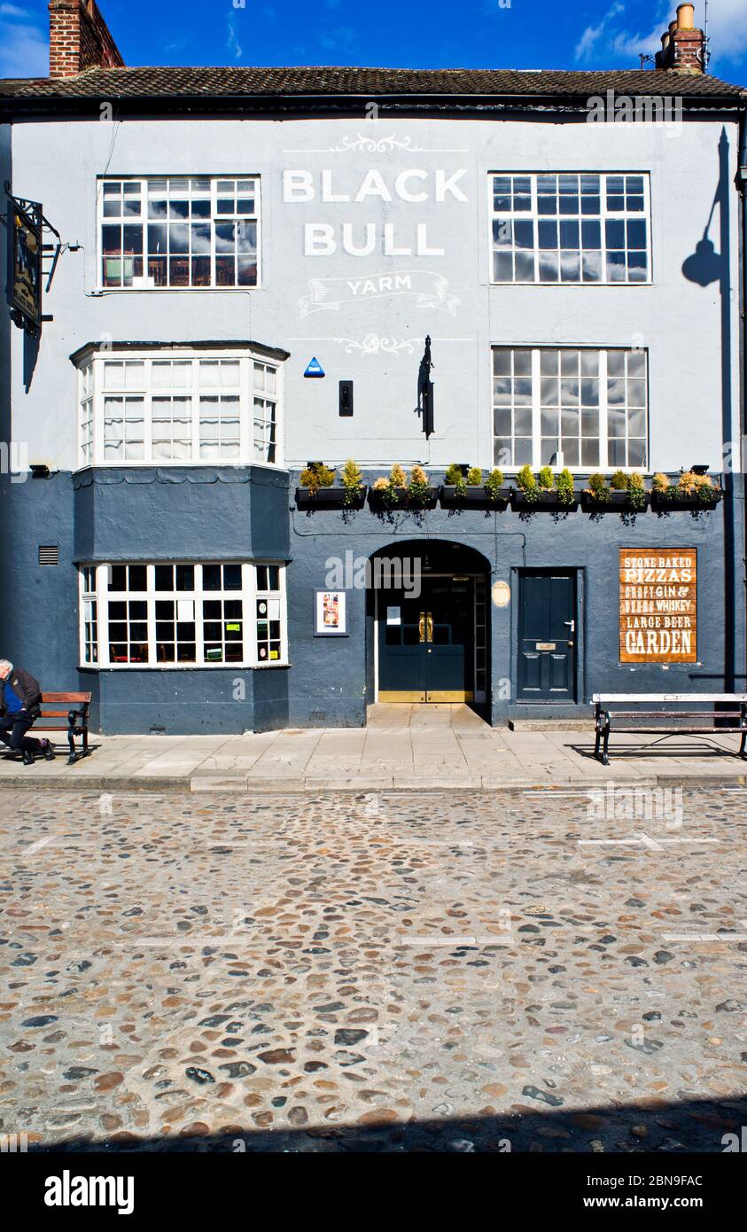 The Black Bull, High Street, Yarm on Tees, England Stock Photo - Alamy
