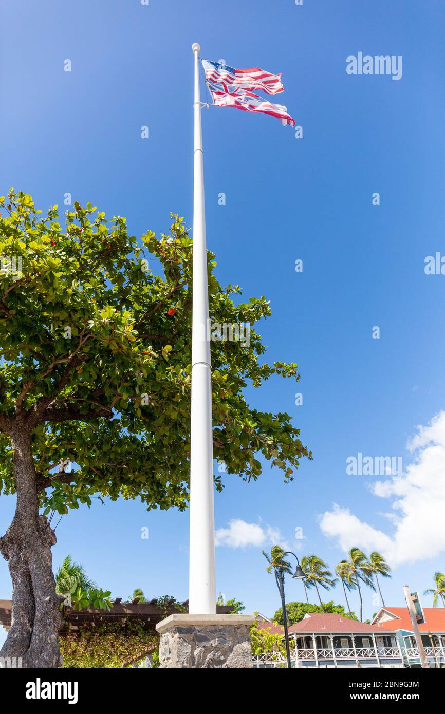 American flag on Marina outside Old Lahaina Courthouse Stock Photo - Alamy