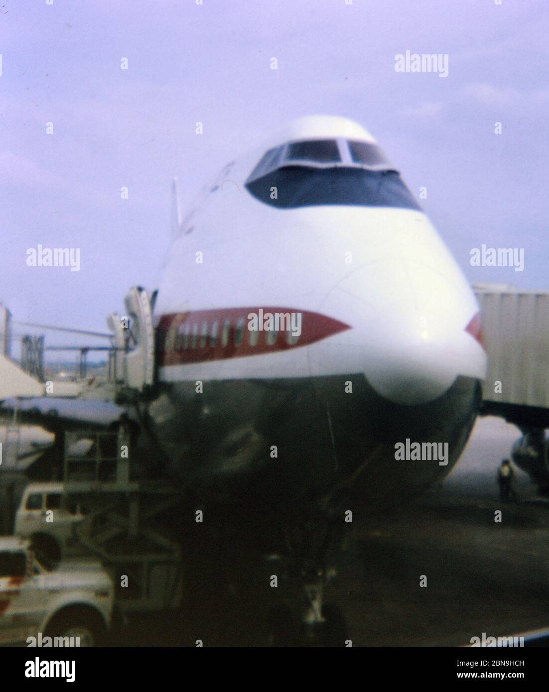 Large jet airplane at a gate of a U.S. Airport (possibly O'Hare in ...