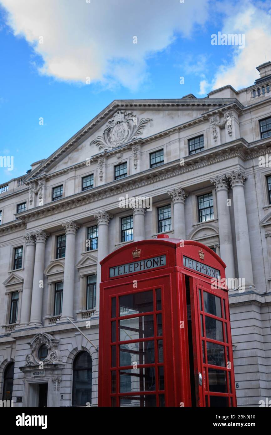 Sky columns hi-res stock photography and images - Alamy