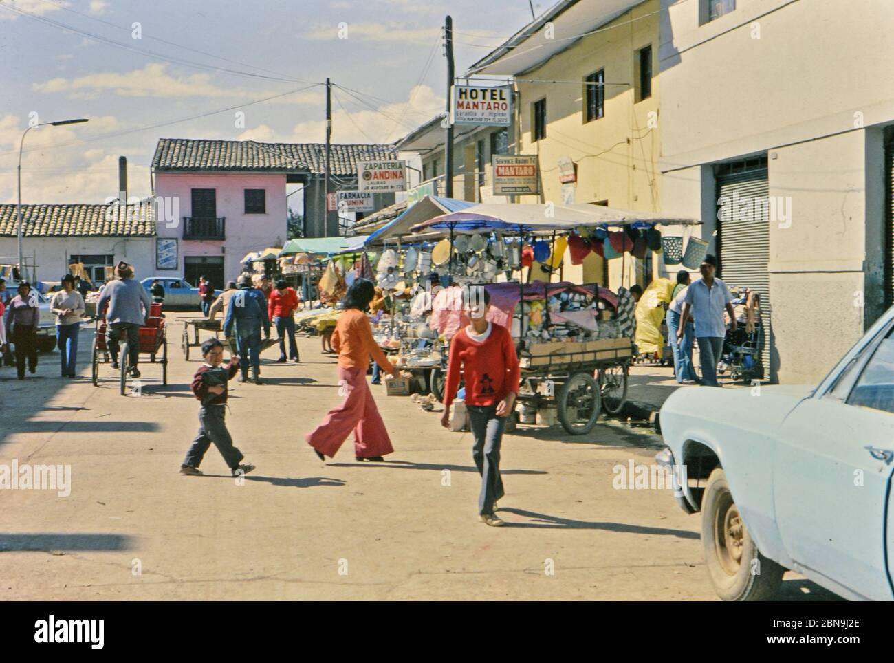 1970s peru street scene hi-res stock photography and images - Alamy