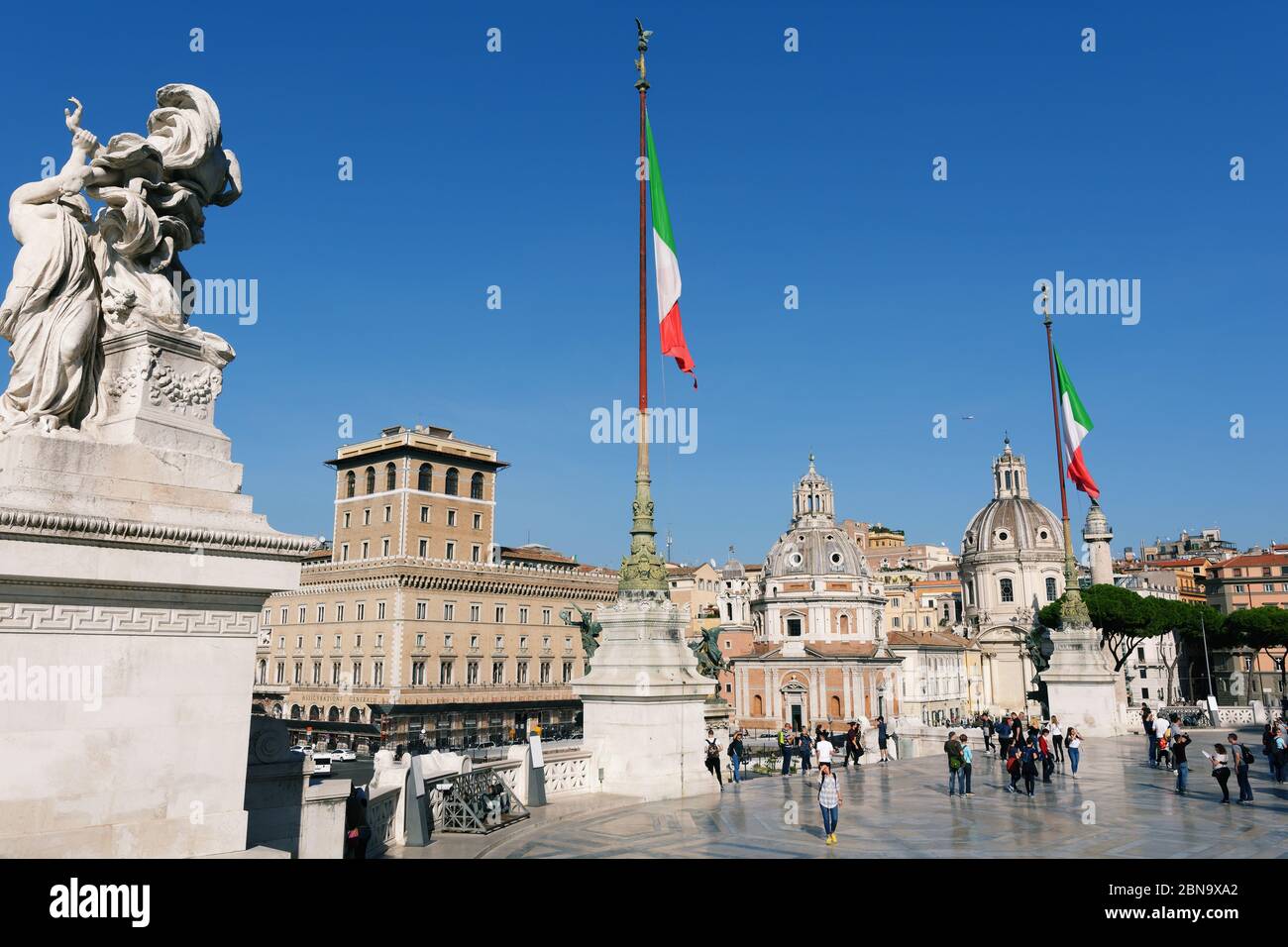 Piazza Venezia, Rome, Italy Stock Photo - Alamy