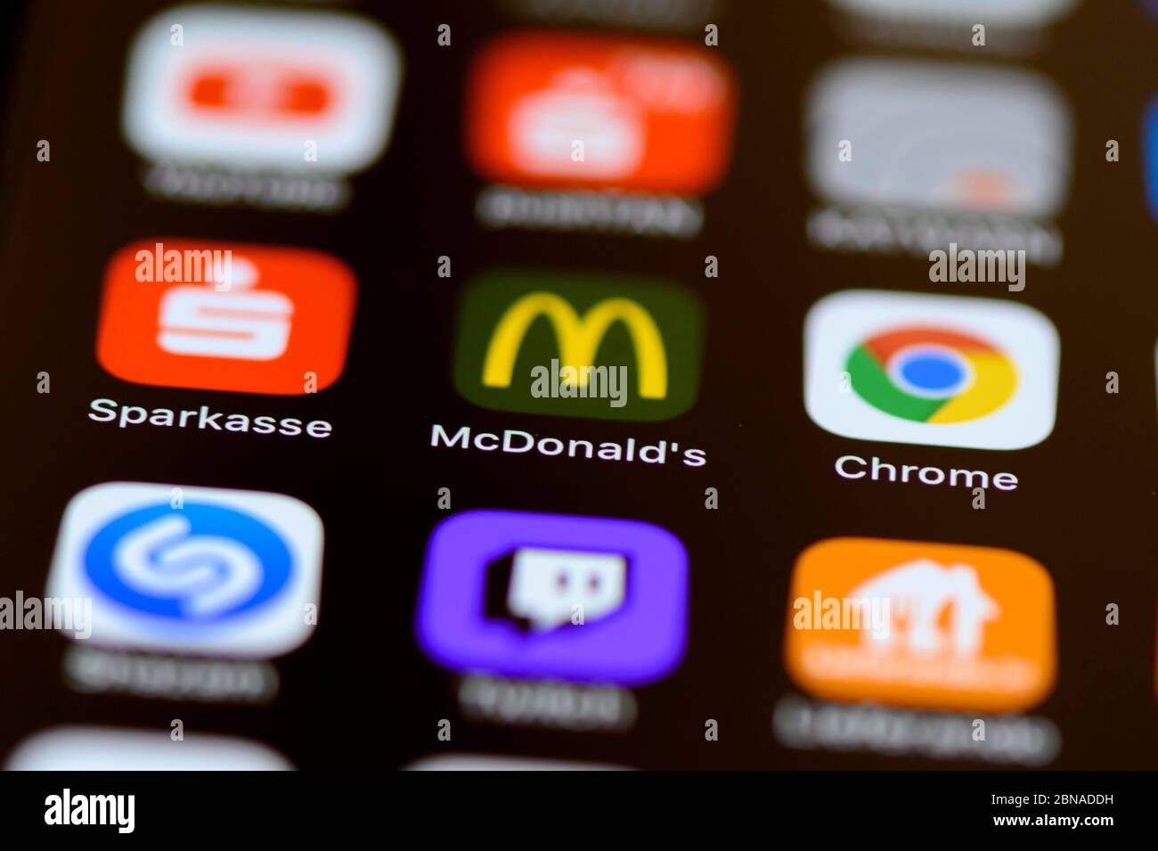 App icon, iPhone, iOS, smartphone, display, close-up Stock Photo - Alamy