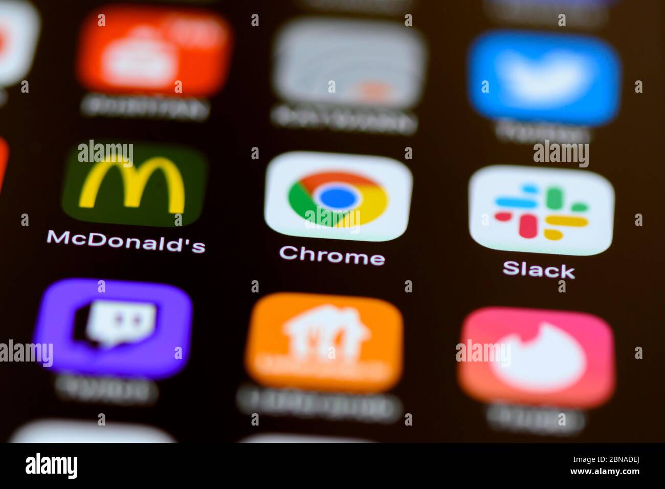 News consumer iphone hi-res stock photography and images - Alamy