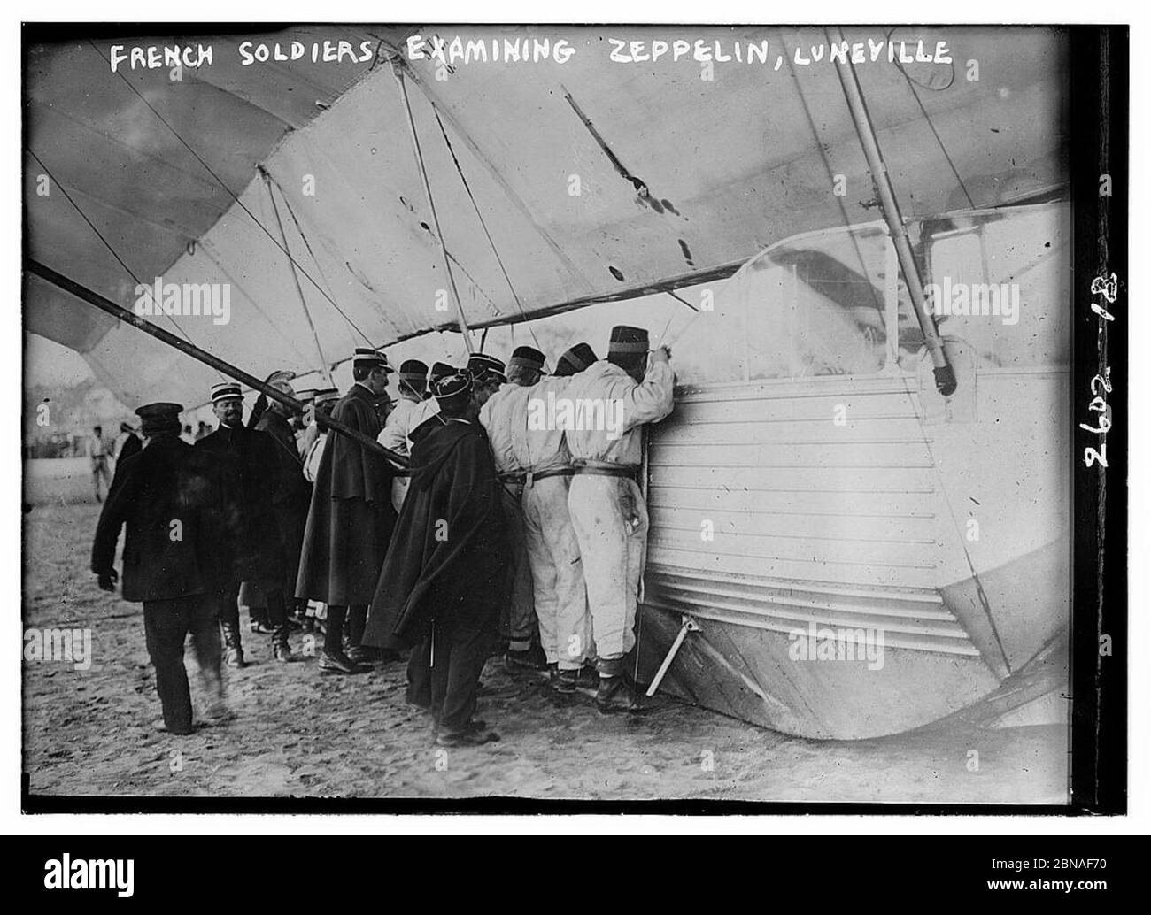 French soldiers examining Zeppelin at Luneville (LOC) by The Library of ...