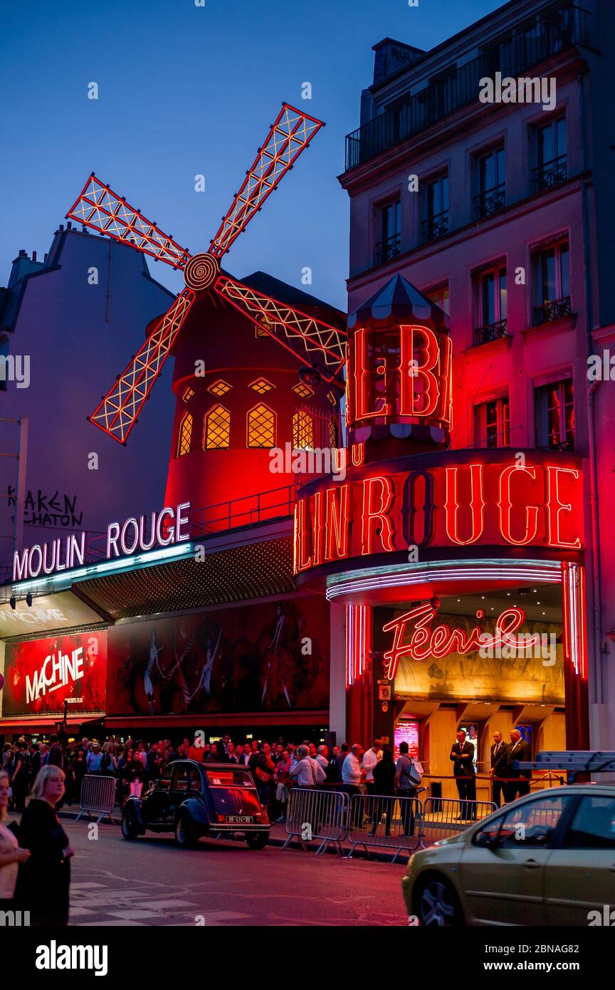 Former moulin rouge hi-res stock photography and images - Alamy