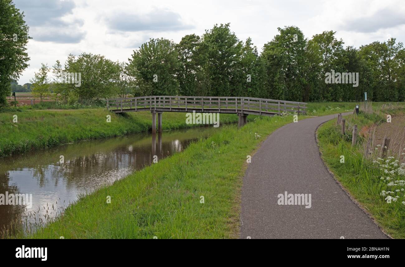 Germany netherlands border crossing hi-res stock photography and images ...