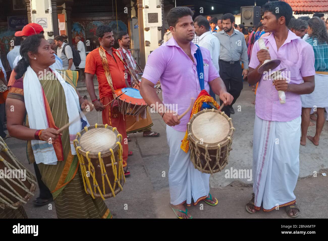 Indian Drummers Traditional South Indian Drummers Performing On