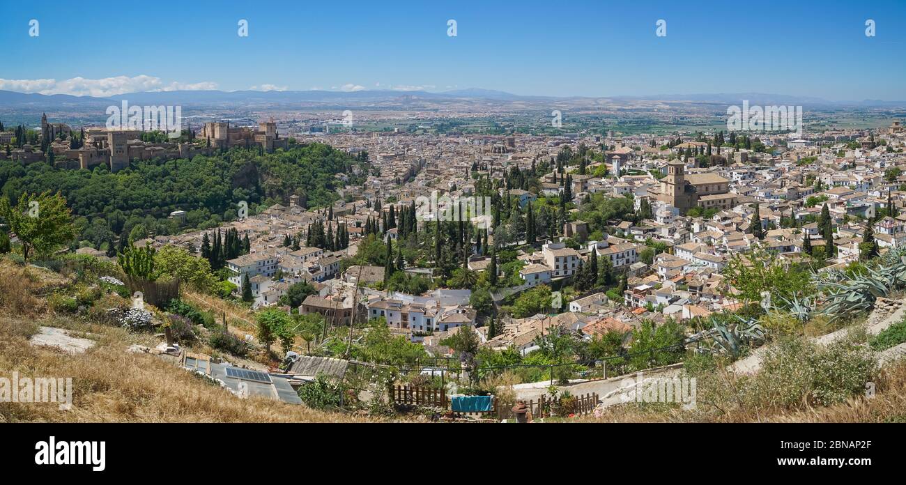 Granada alhambra panoramic view hi-res stock photography and images - Alamy