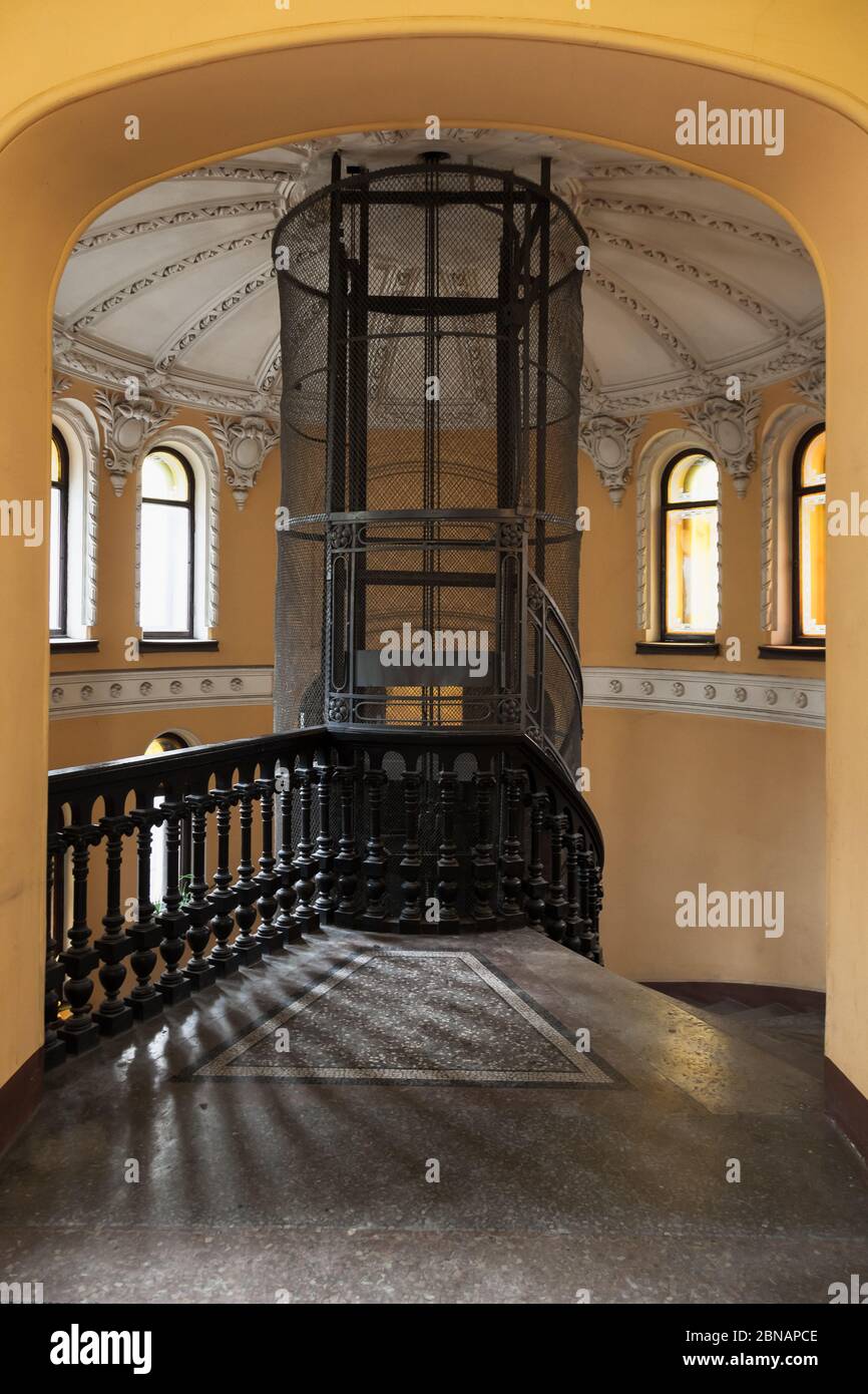 Elevator shaft tower hi-res stock photography and images - Alamy