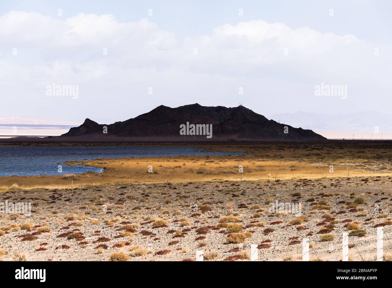 Barren mountains on rocky desert landscape Stock Photo - Alamy