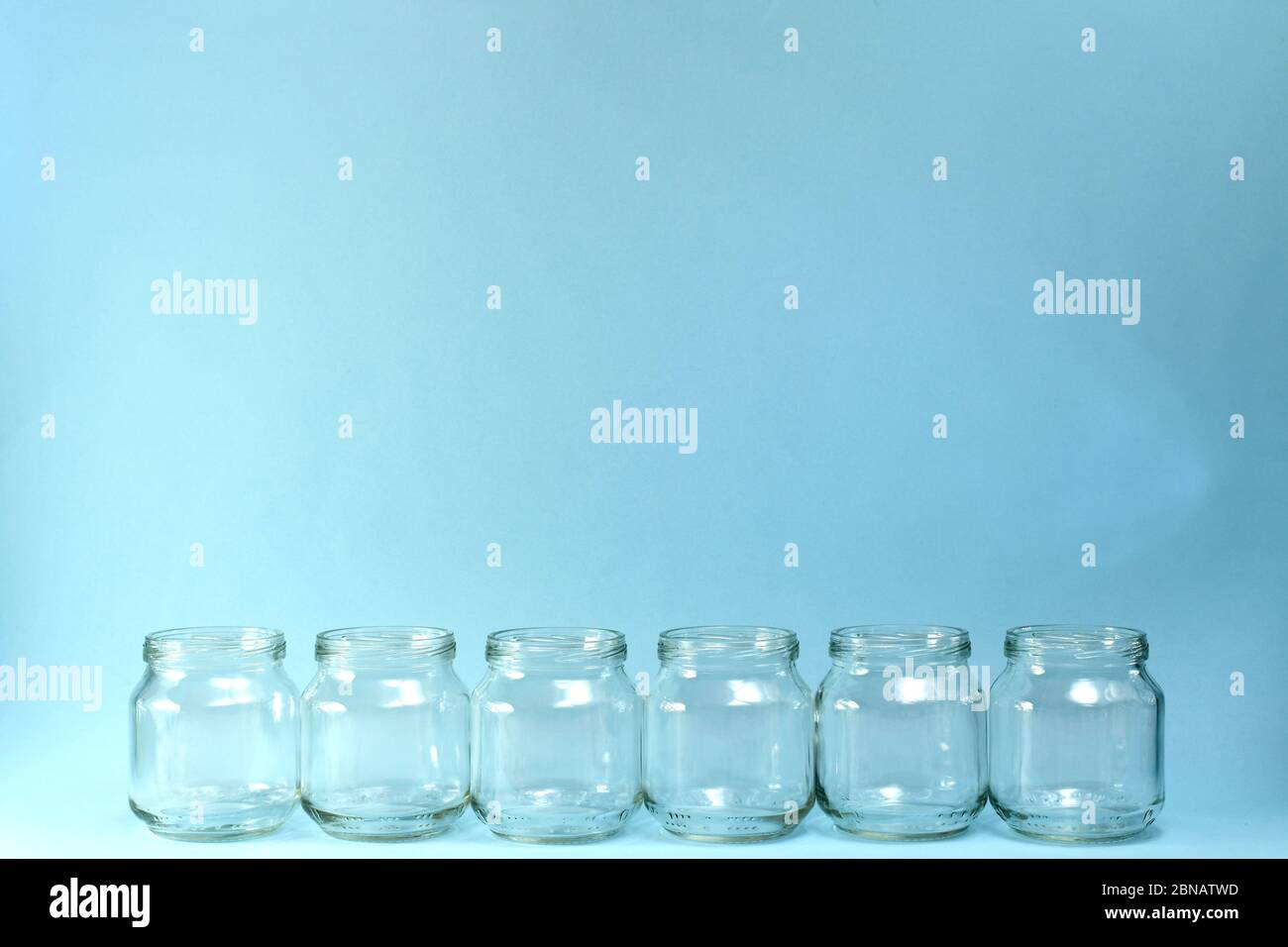 Arranged containers hi-res stock photography and images - Alamy