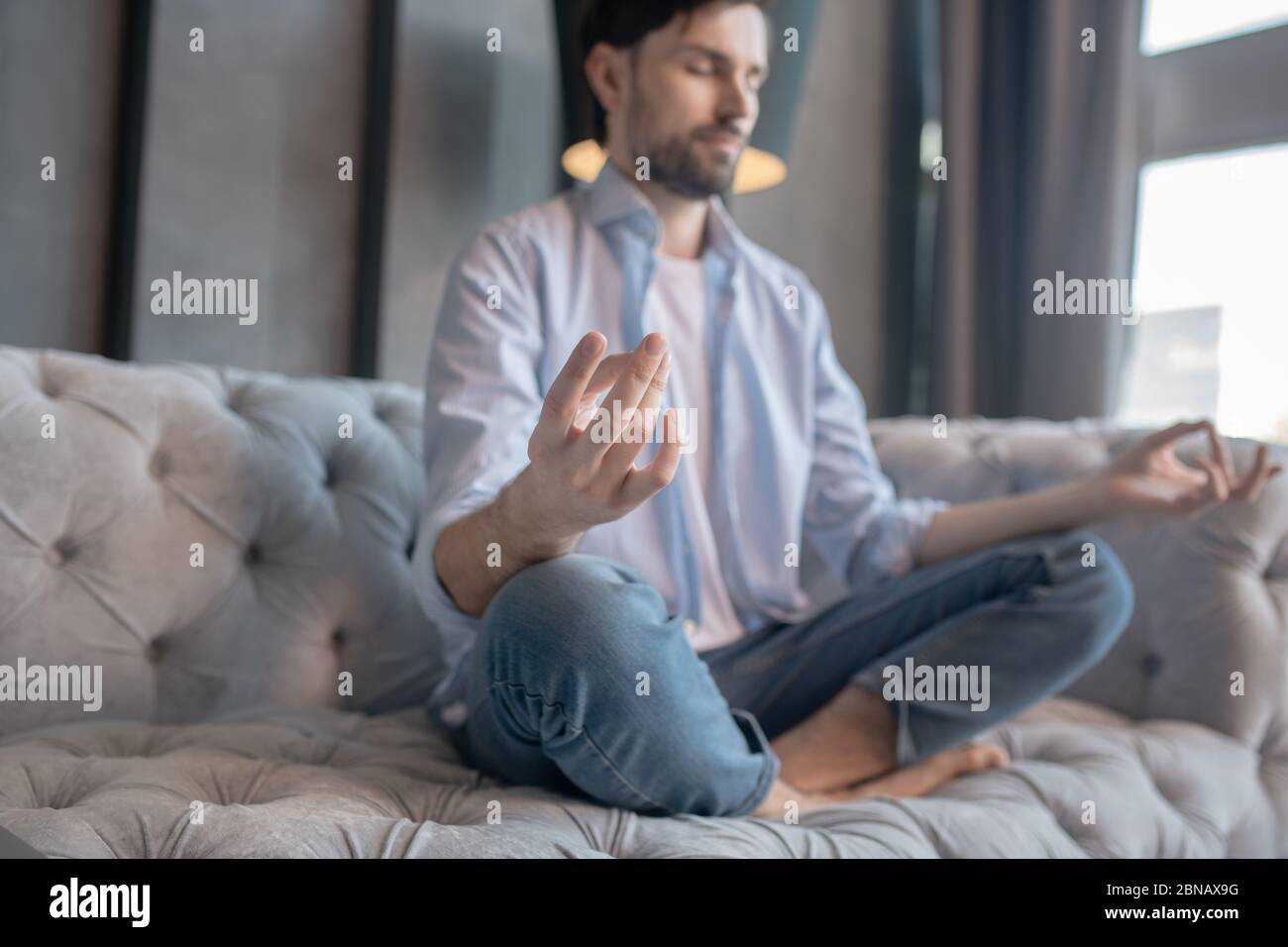 Closed crosswise hi-res stock photography and images - Alamy