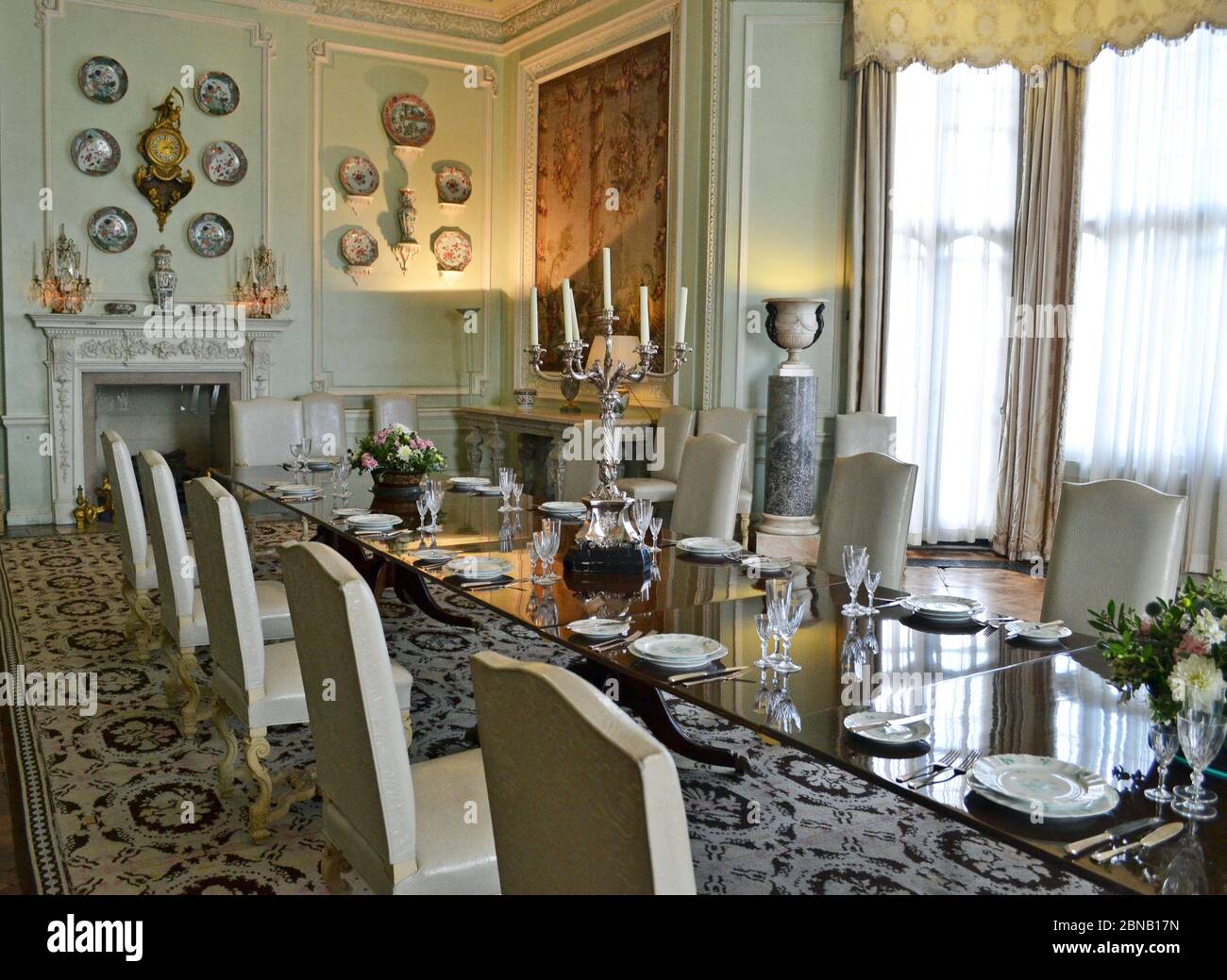 Leeds castle interiors hi-res stock photography and images - Alamy