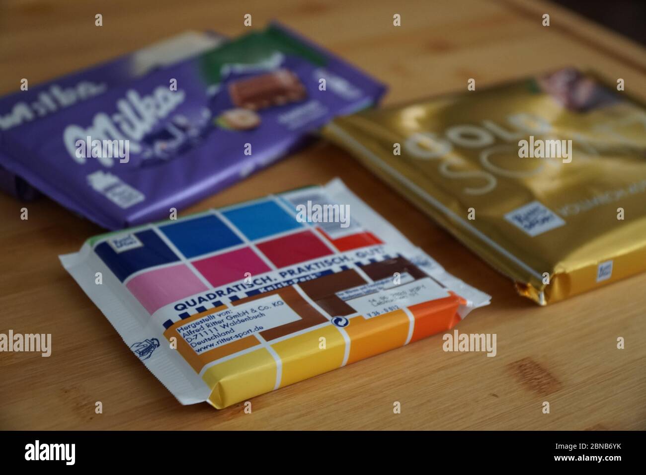 Milka chocolate bars hi-res stock photography and images - Alamy