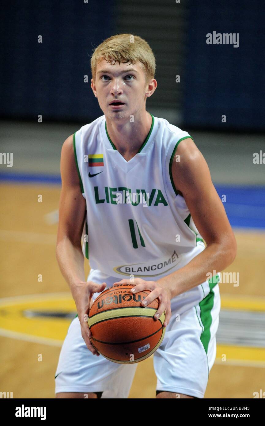 Domantas Sabonis (born May 3, 1996) is a Lithuanian American ...