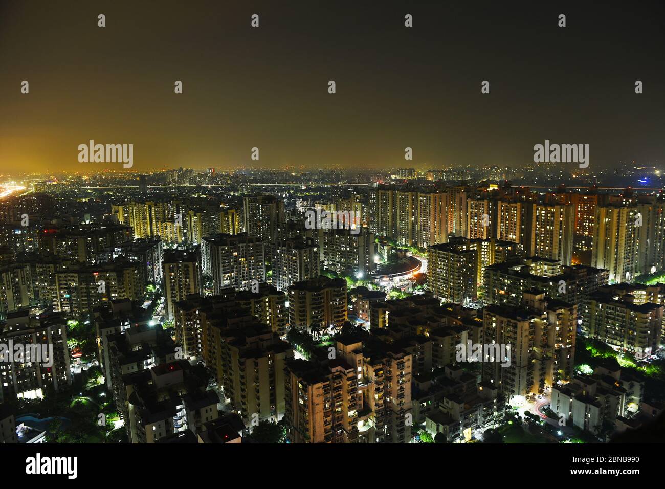 Delhi skyline hi-res stock photography and images - Alamy