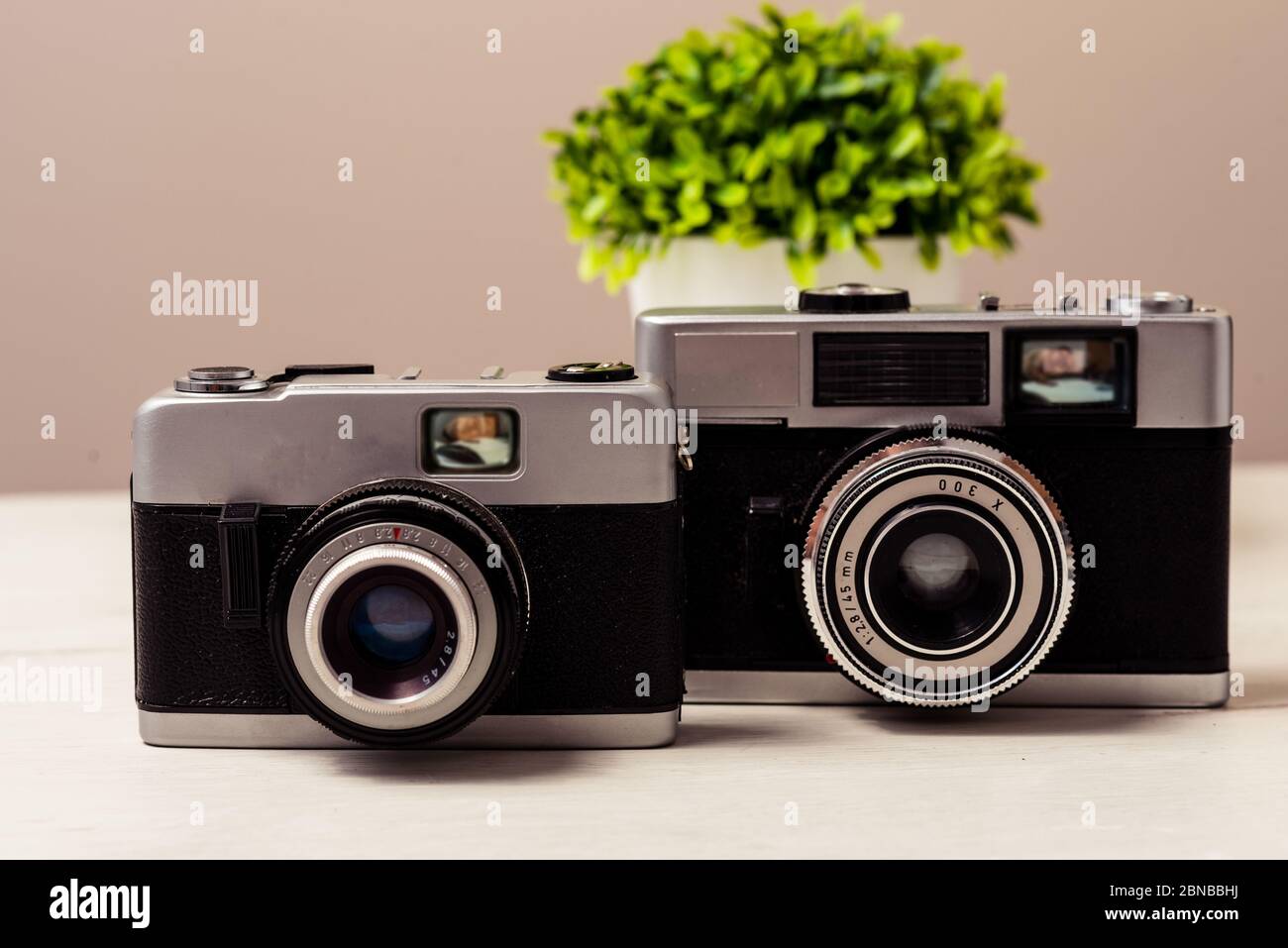 old miniature camera Stock Photo - Alamy