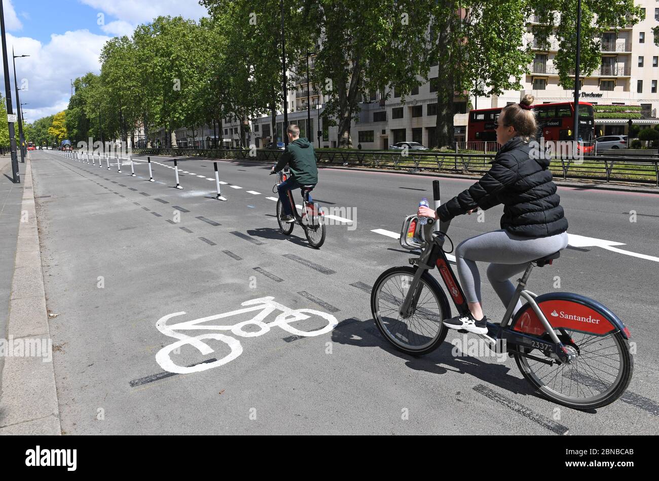 Create segregation between cyclists hi-res stock photography and images ...