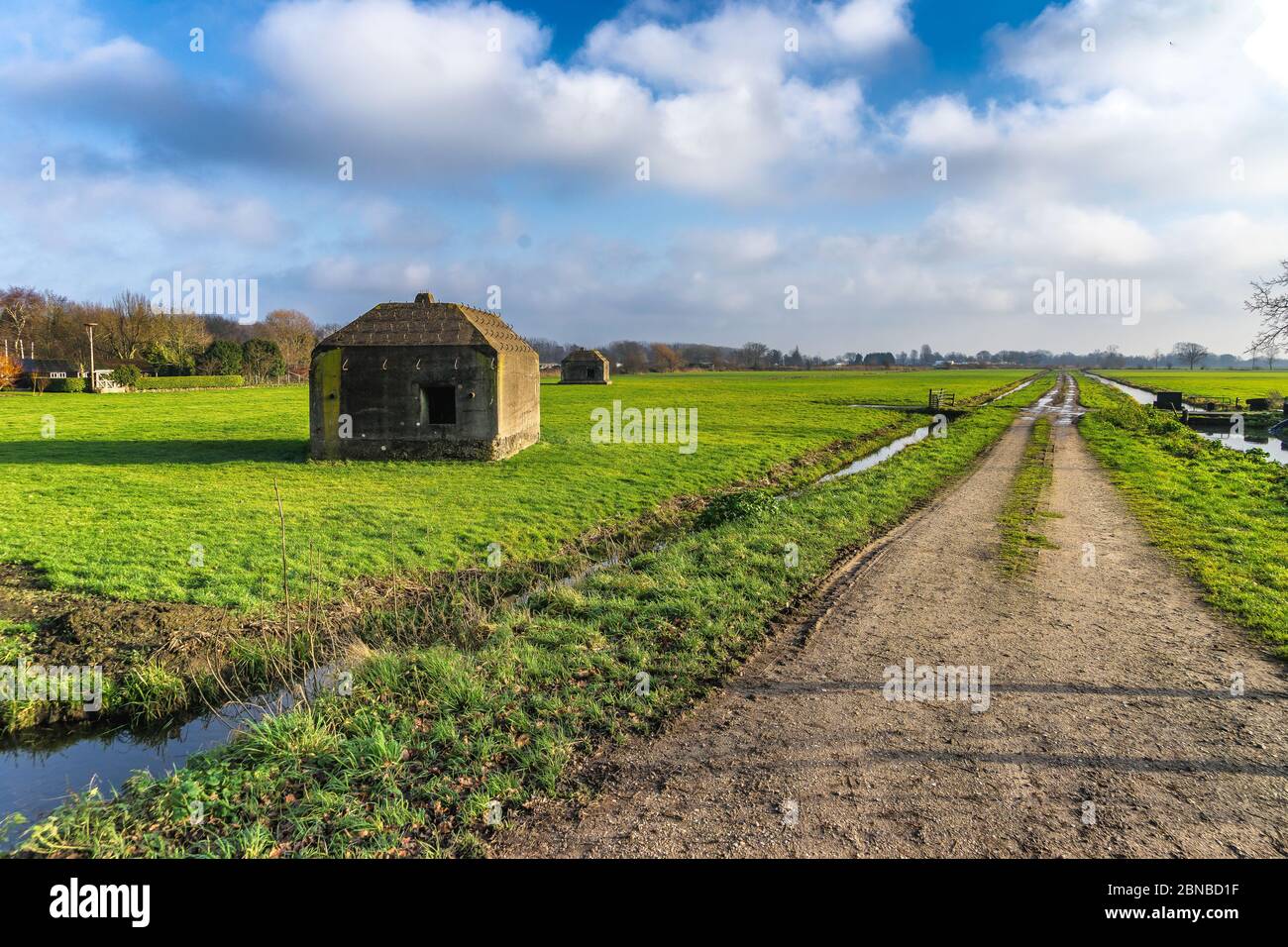 Ww2 farm agriculture hi-res stock photography and images - Alamy