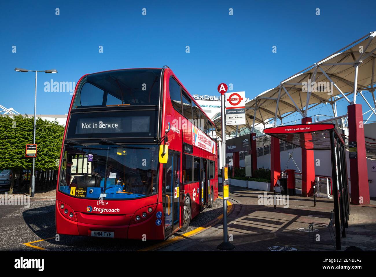 Hospital bus hi-res stock photography and images - Alamy