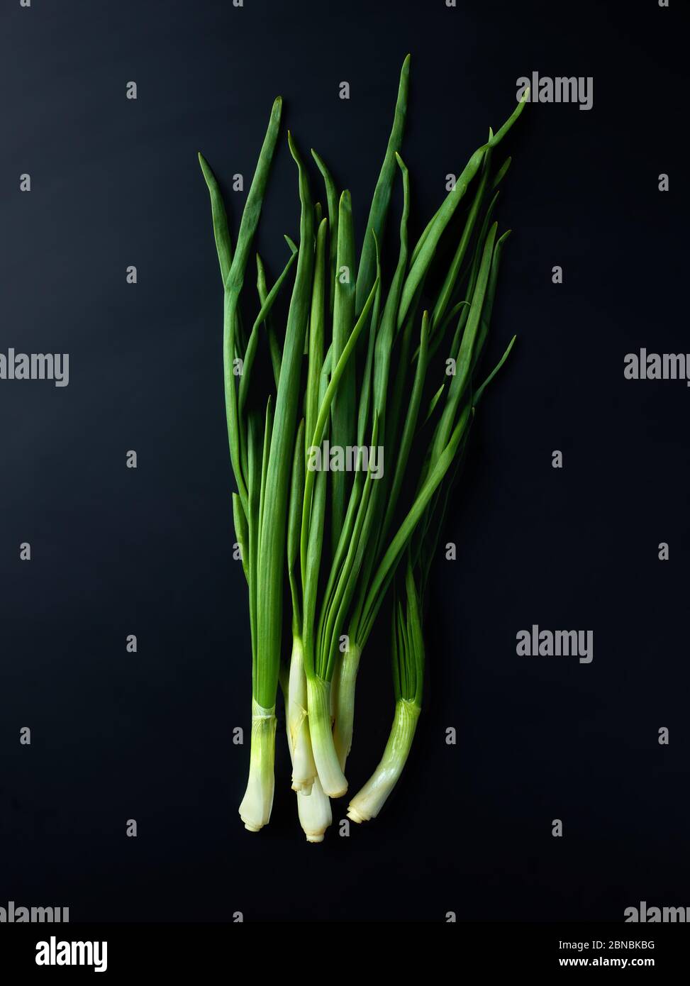 Bunch of scallions hi-res stock photography and images - Alamy