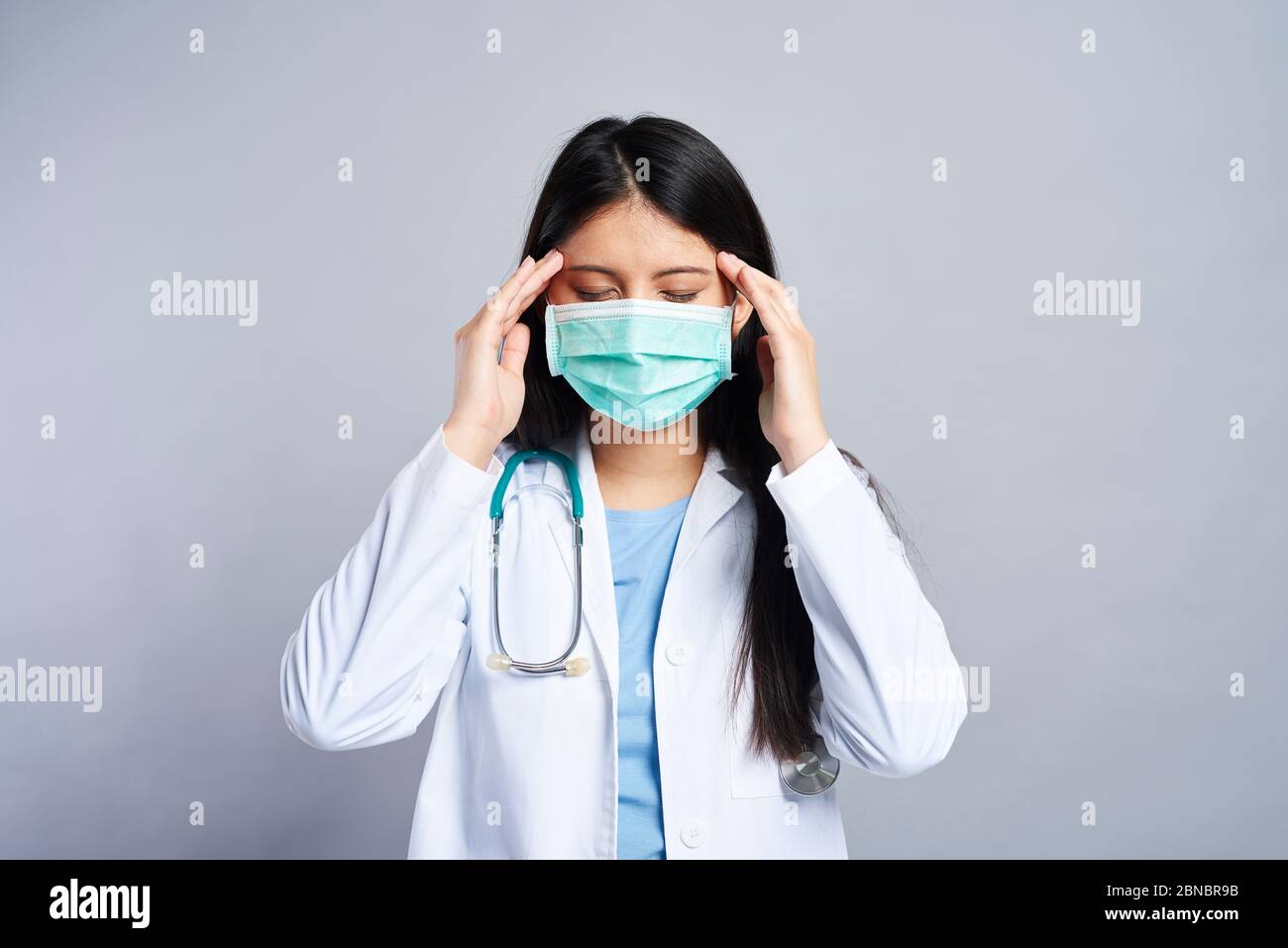 Doctor shot hi-res stock photography and images - Alamy