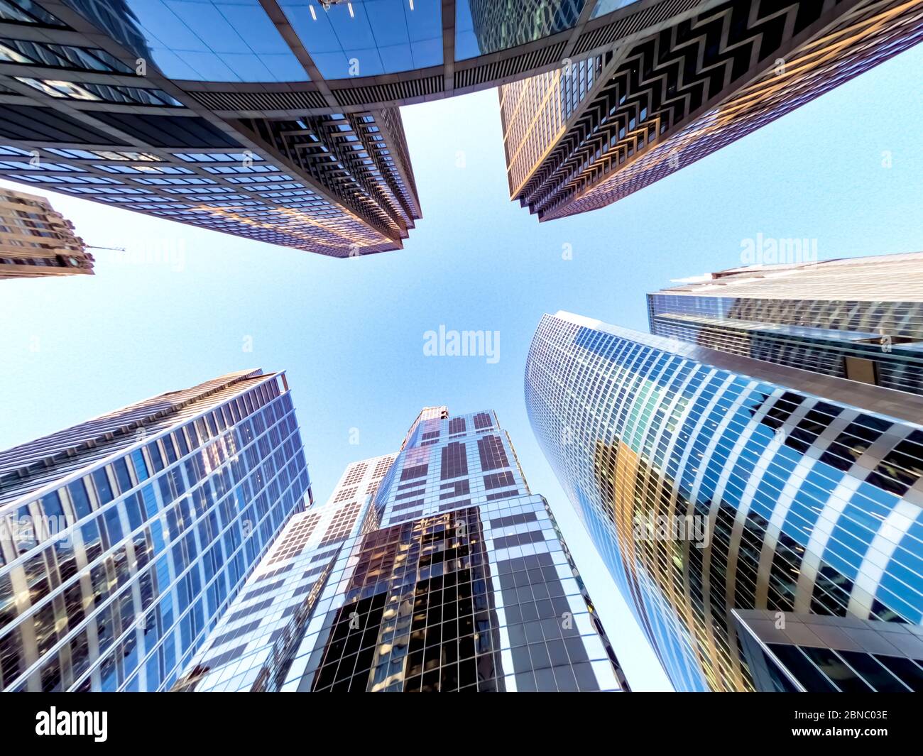 Upward view of chicago skyscrapers and tall office buildings ...