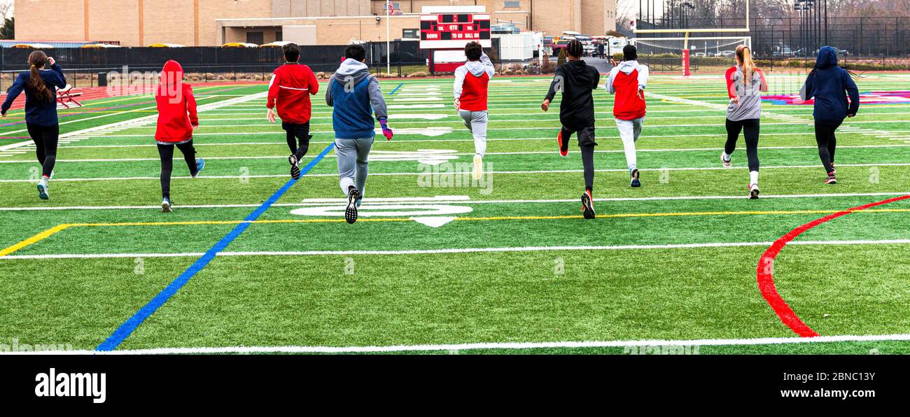 Warm up track hi-res stock photography and images - Alamy