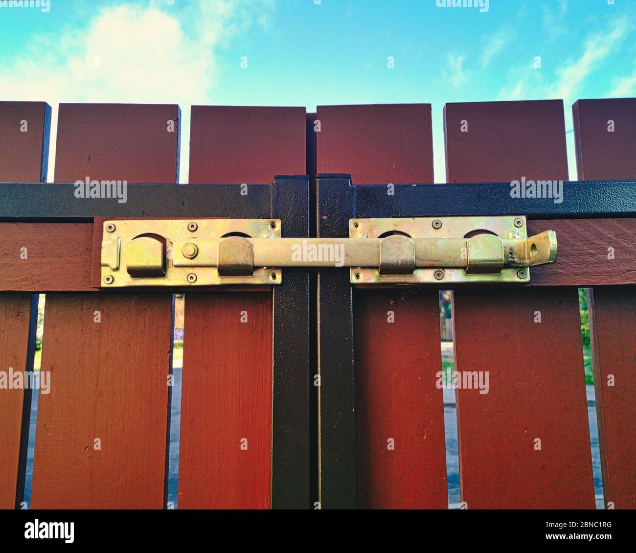 Blocked access hi-res stock photography and images - Alamy