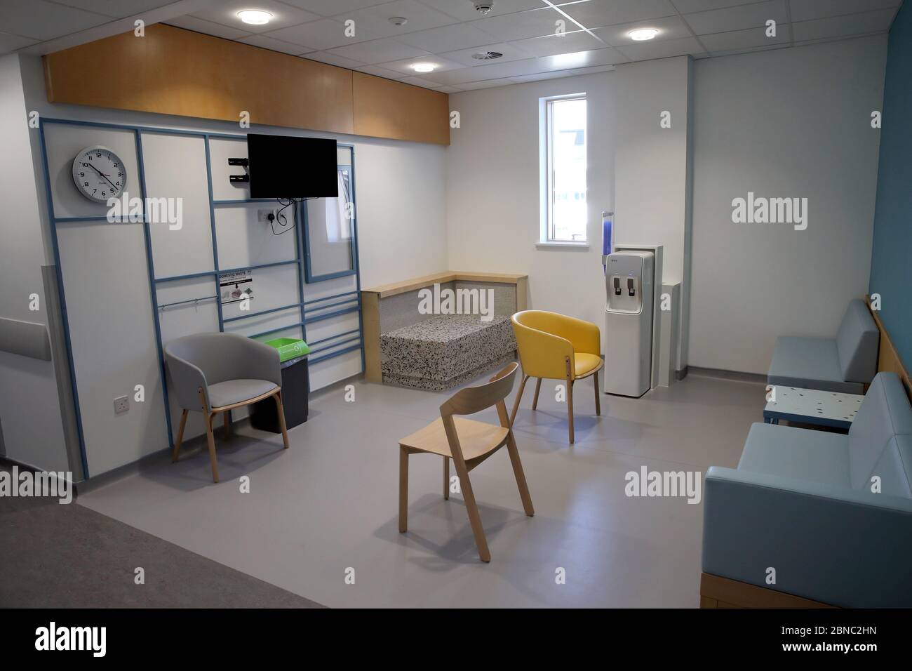 The waiting room in OPD 15 Neurophysiology dept in NHS Lothians ...