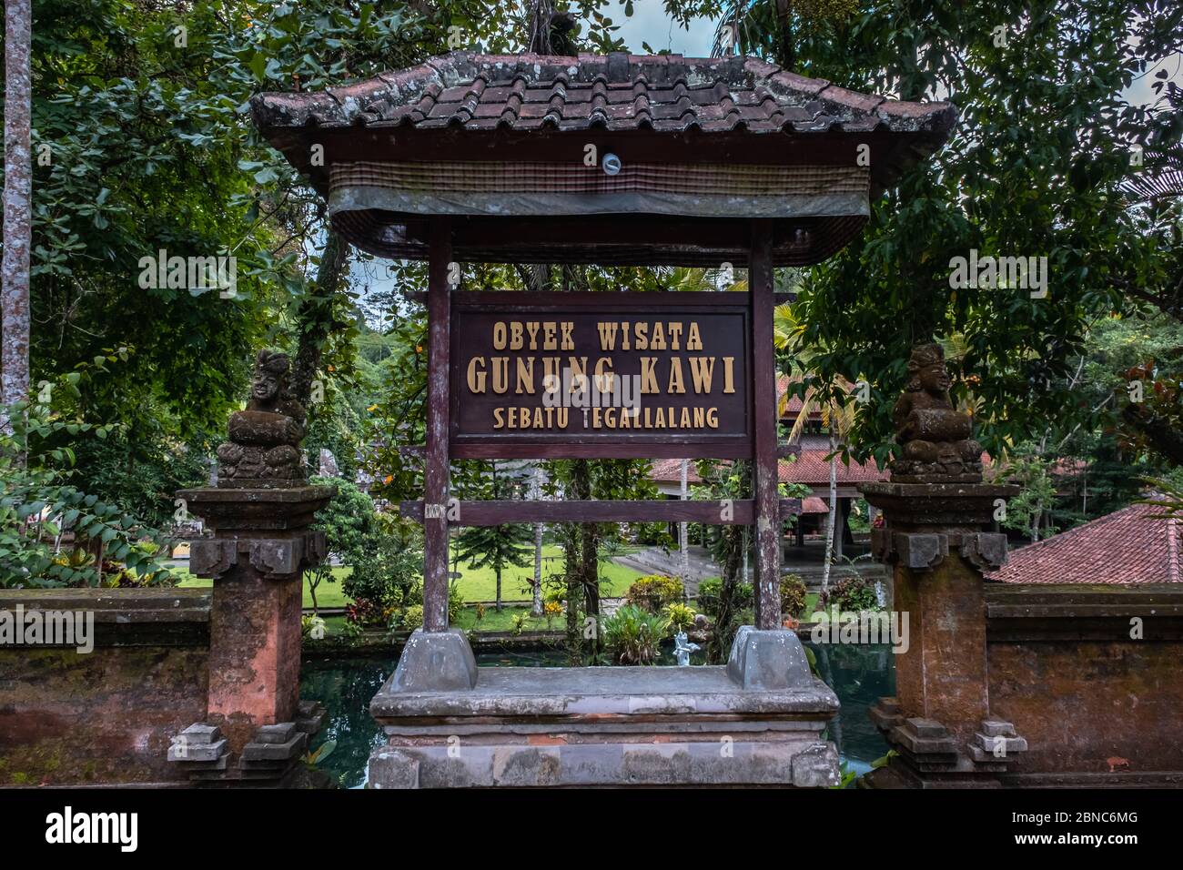 Name of this temple " Gunung Kawi Sebatu " the temple is in Ubud ...