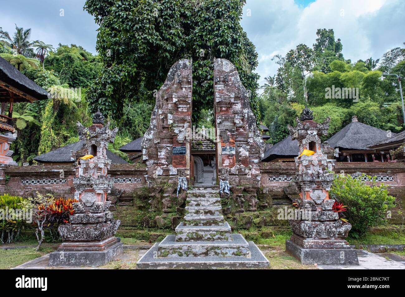 Name of this temple " Gunung Kawi Sebatu " the temple is in Ubud ...
