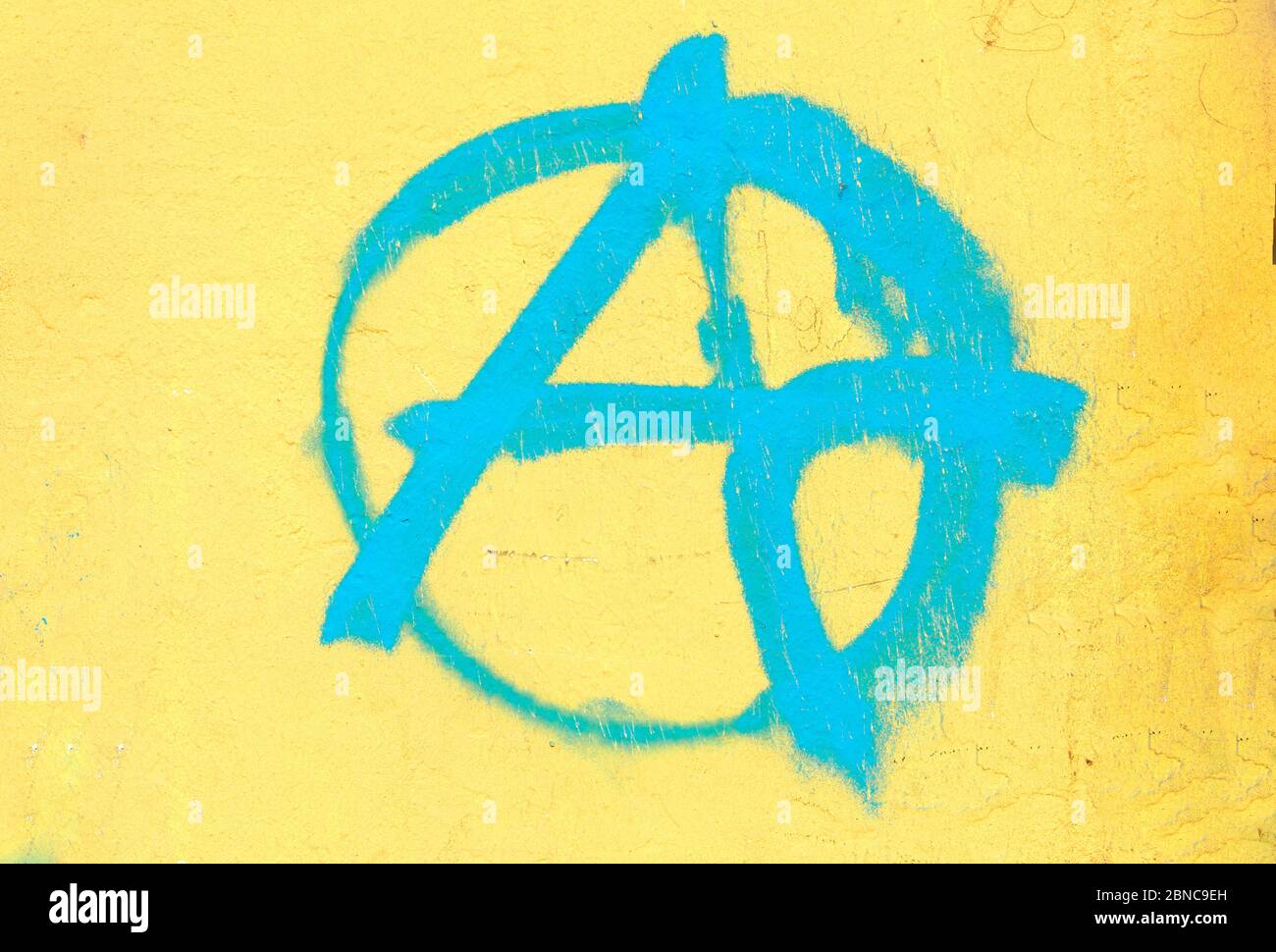 Anarchy graffiti anarchy symbol sprayed hi-res stock photography and ...