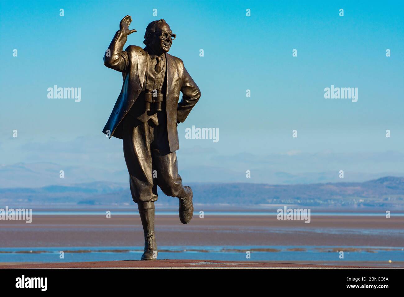 Eric Morecambe statue by Graham Ibbeson on the Promenade at Morecambe ...