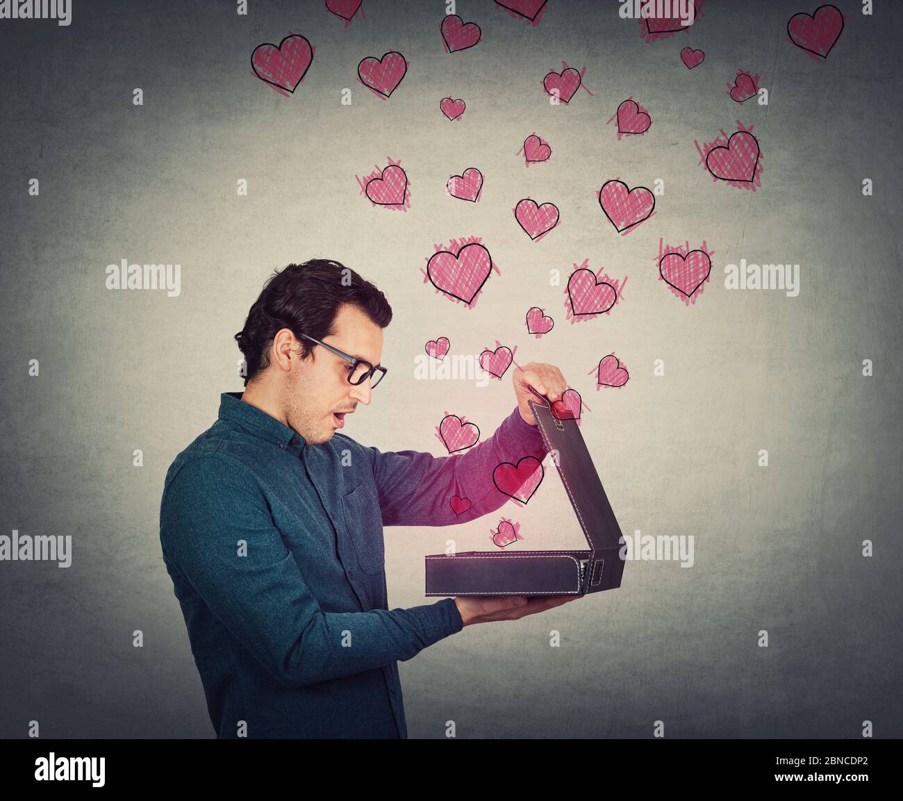 Side view shocked astonished hi-res stock photography and images - Alamy