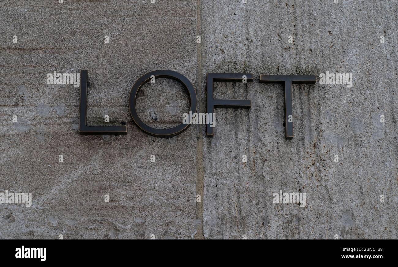 Ann Taylor Loft Logo