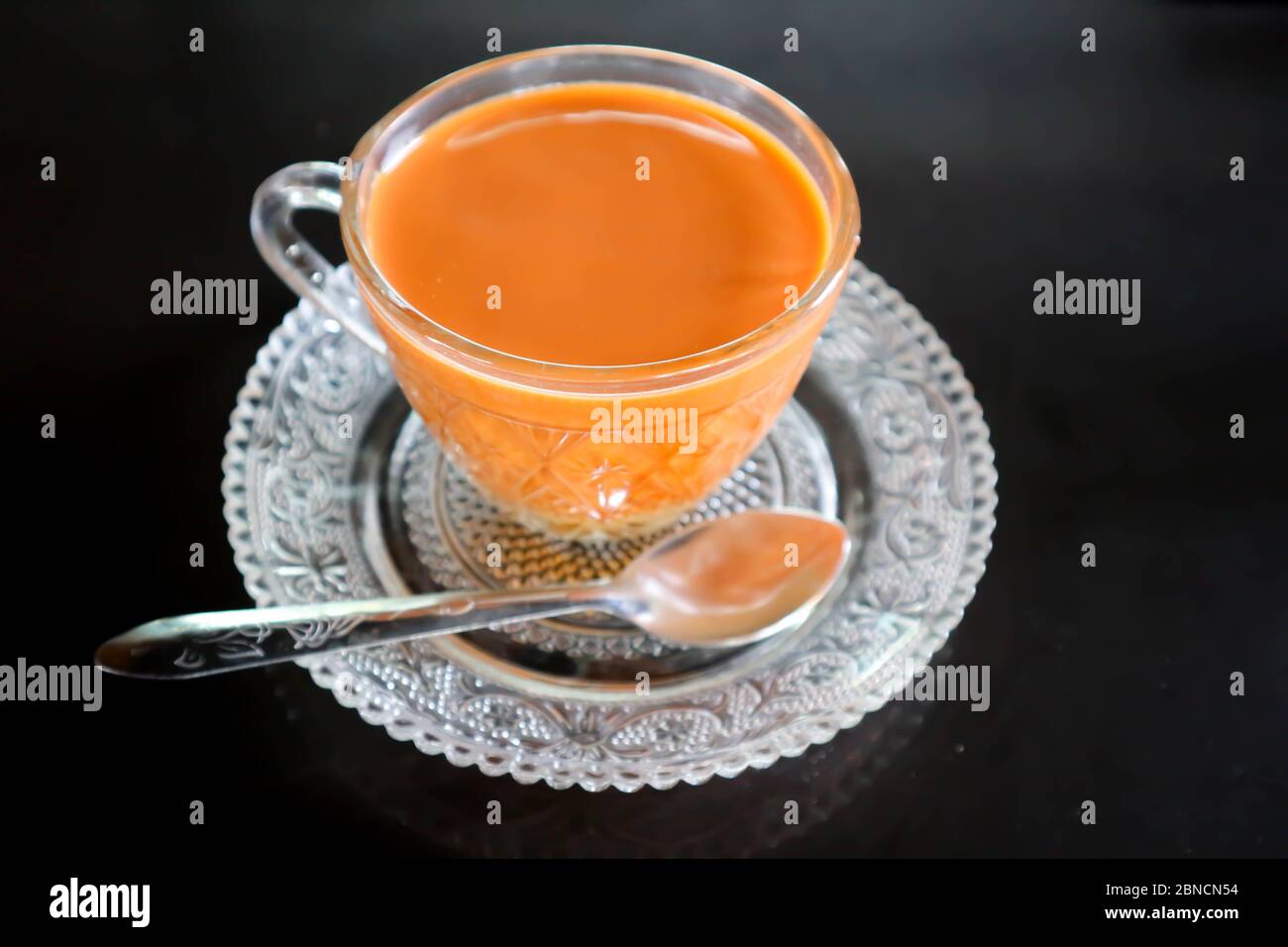 Thai tea,hot tea or hot milk tea Stock Photo - Alamy