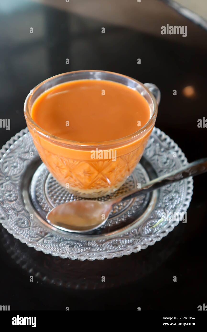 Thai tea,hot tea or hot milk tea Stock Photo - Alamy