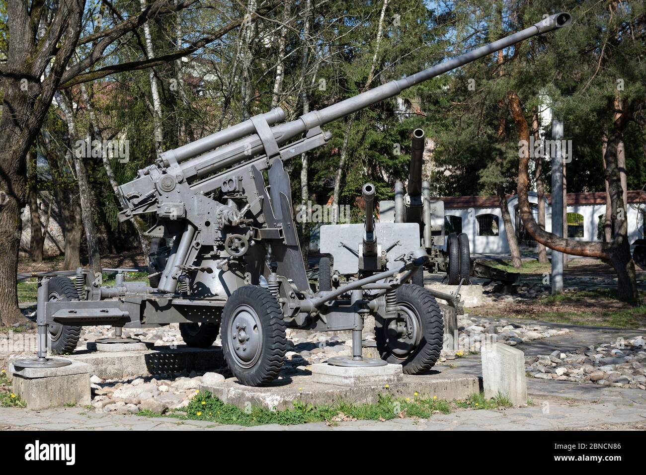 Wwii artillery history hi-res stock photography and images - Alamy