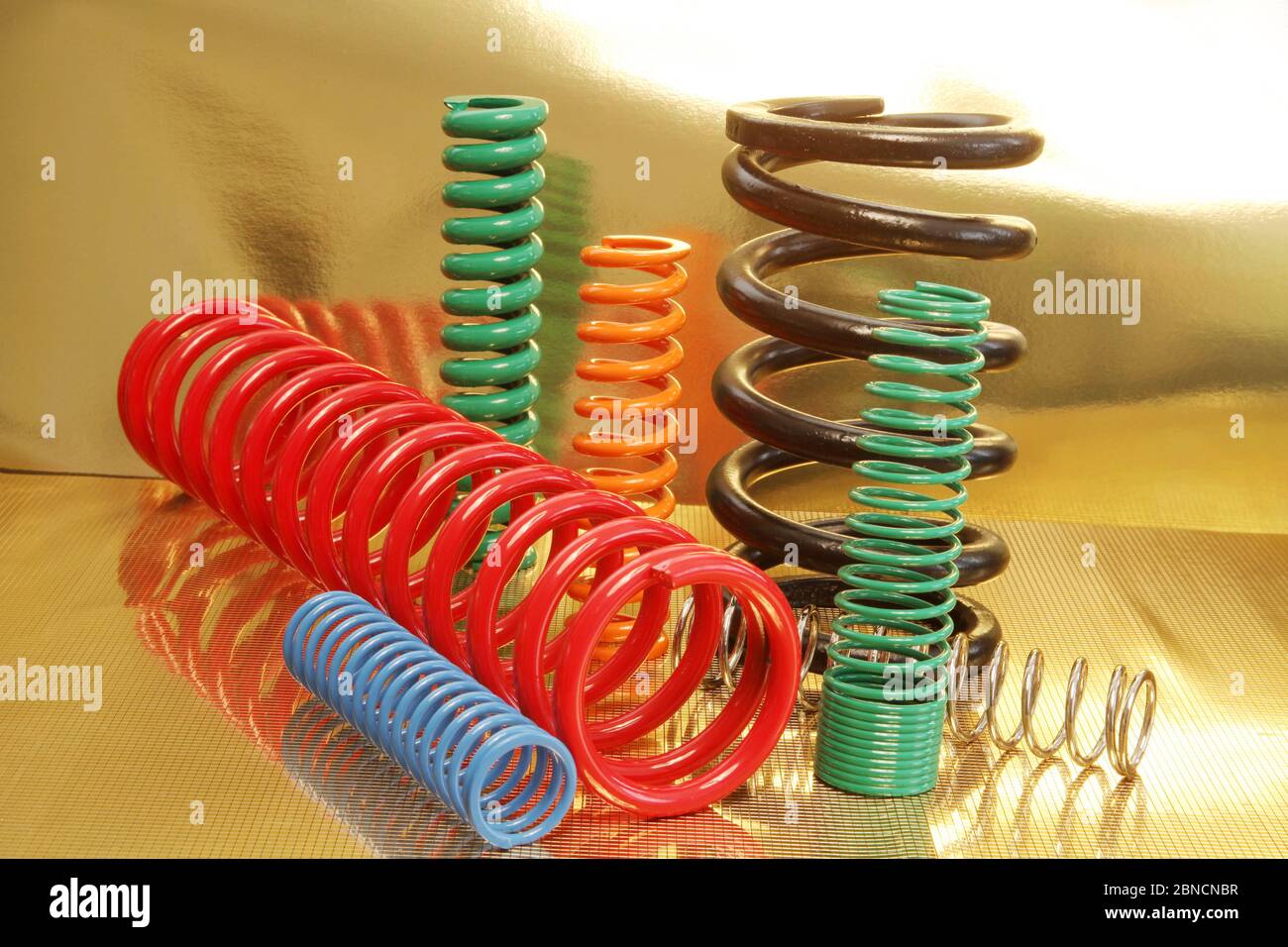 Industrial machine springs bouncing hi-res stock photography and images ...