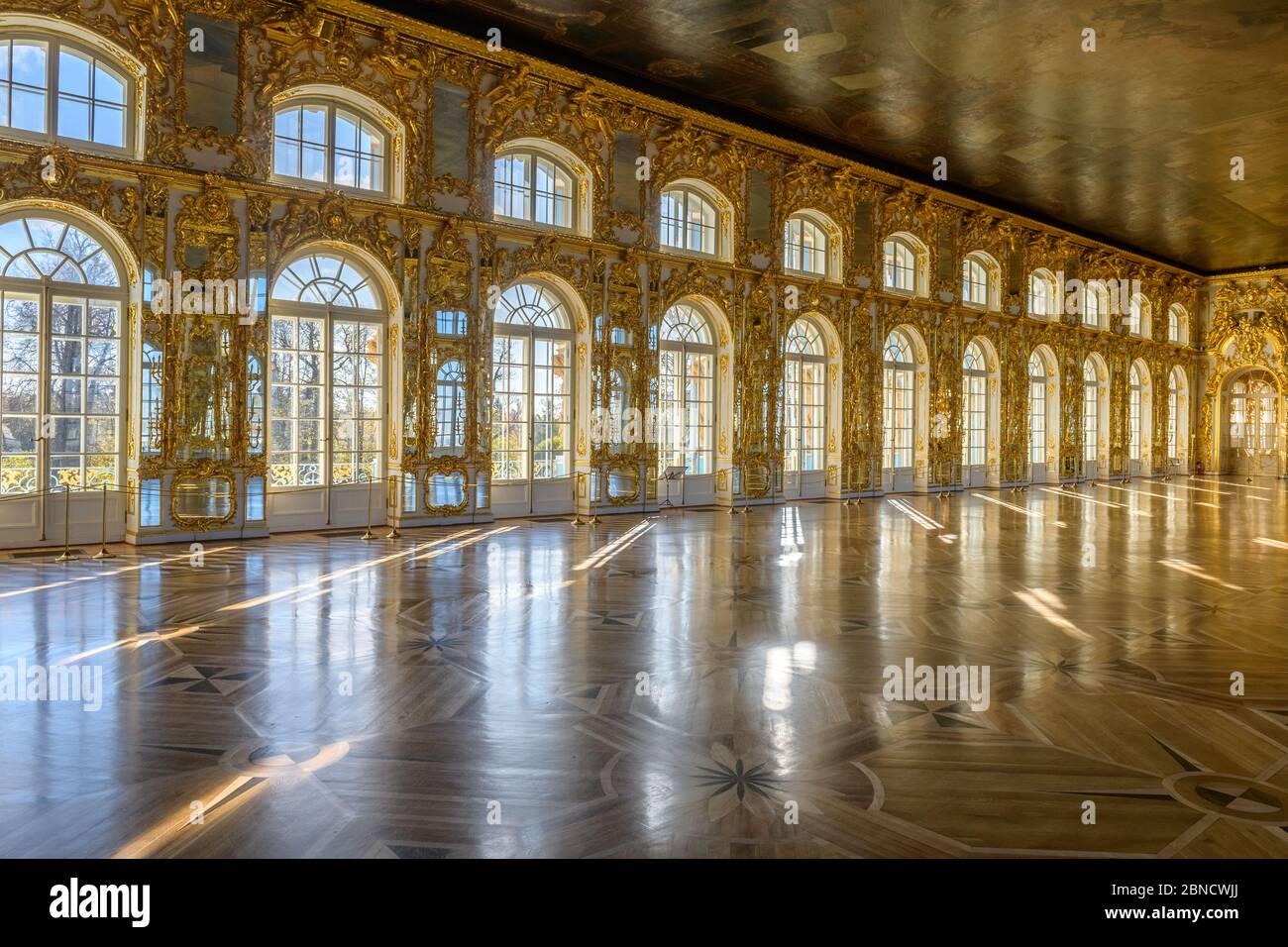 Saint Petersburg, Russia - October 15 2019. interior ballroom ...
